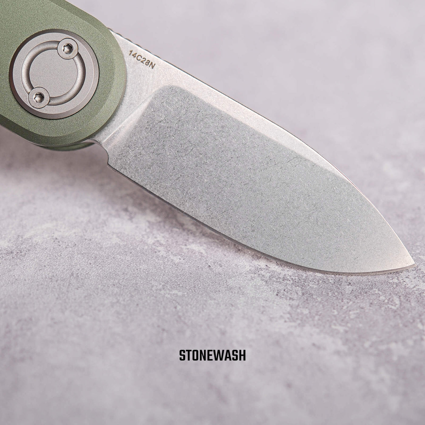 Corgi V - The Gentleman's Edge | Green Aluminum Vanchor Lock